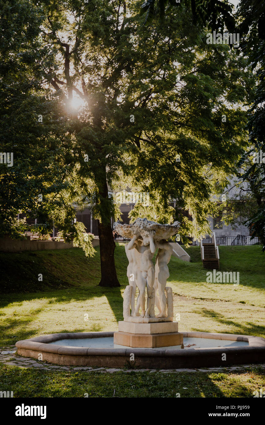 Montreal at work hi-res stock photography and images - Alamy