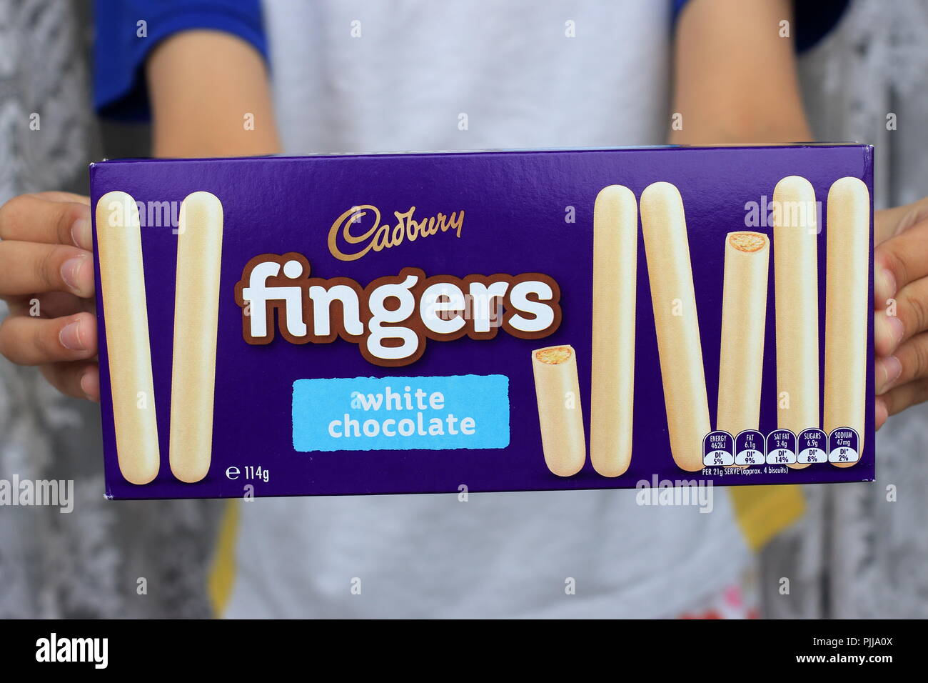 Cadbury fingers hi-res stock photography and images - Alamy