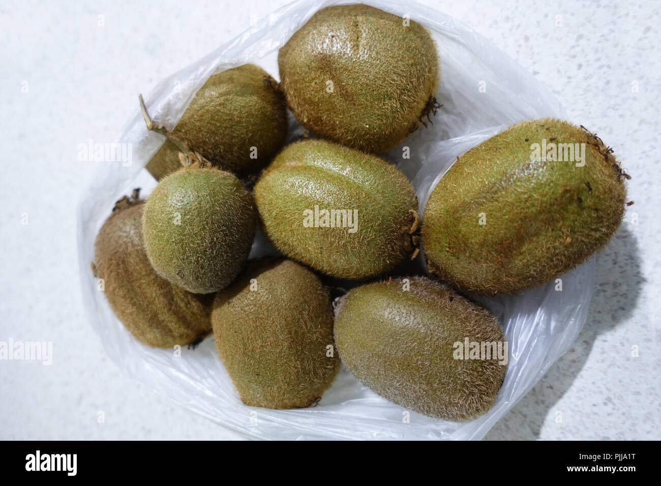 Unripe kiwi fruits hi-res stock photography and images - Alamy