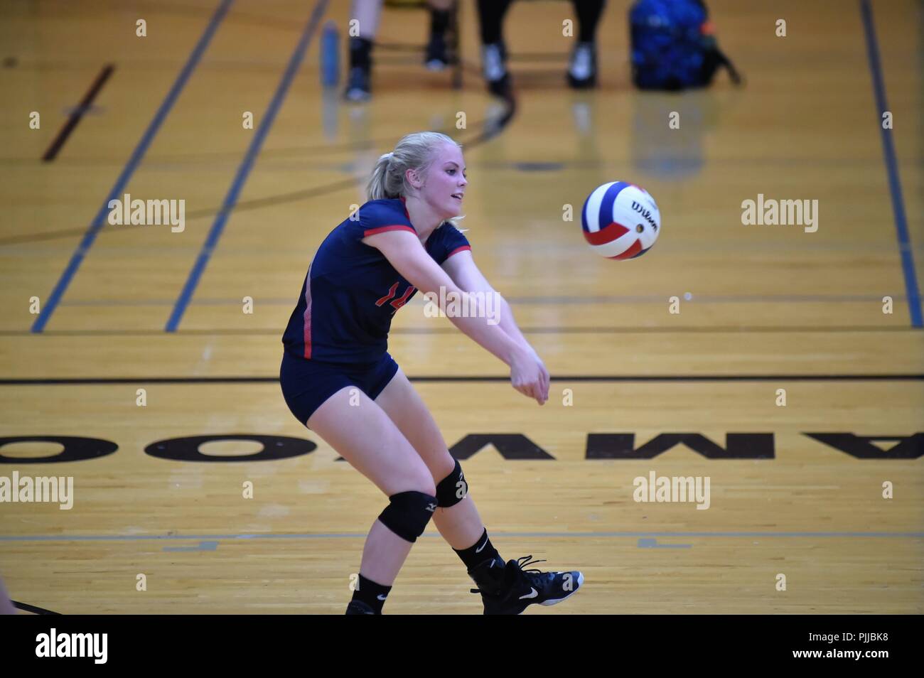 Varsity volleyball hi-res stock photography and images - Alamy