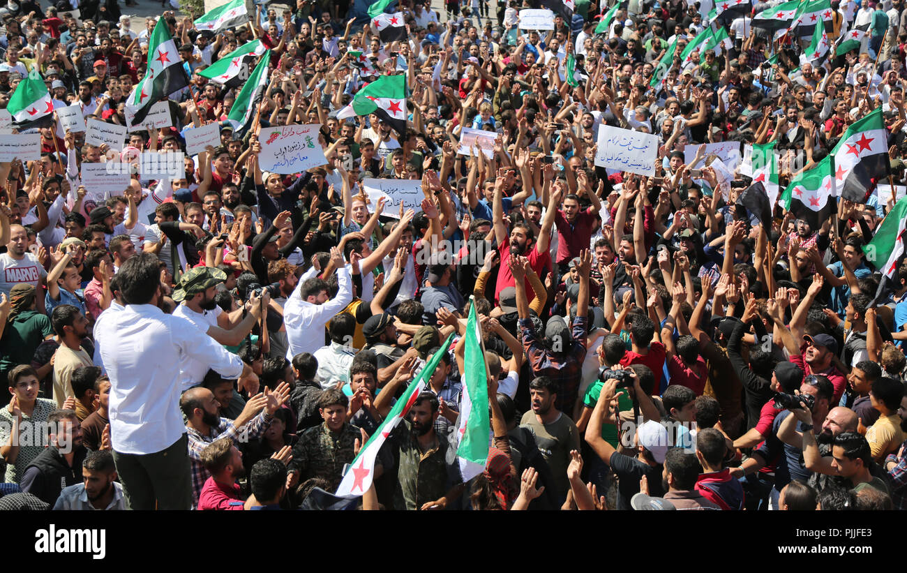 Syrian revolution hi-res stock photography and images - Alamy