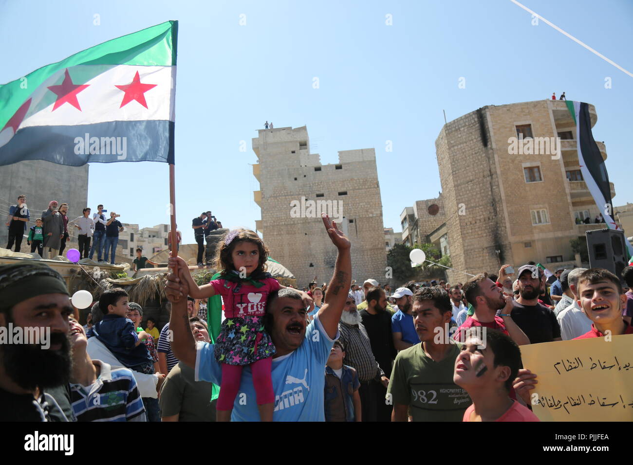 Syrian revolution flag hi-res stock photography and images - Alamy