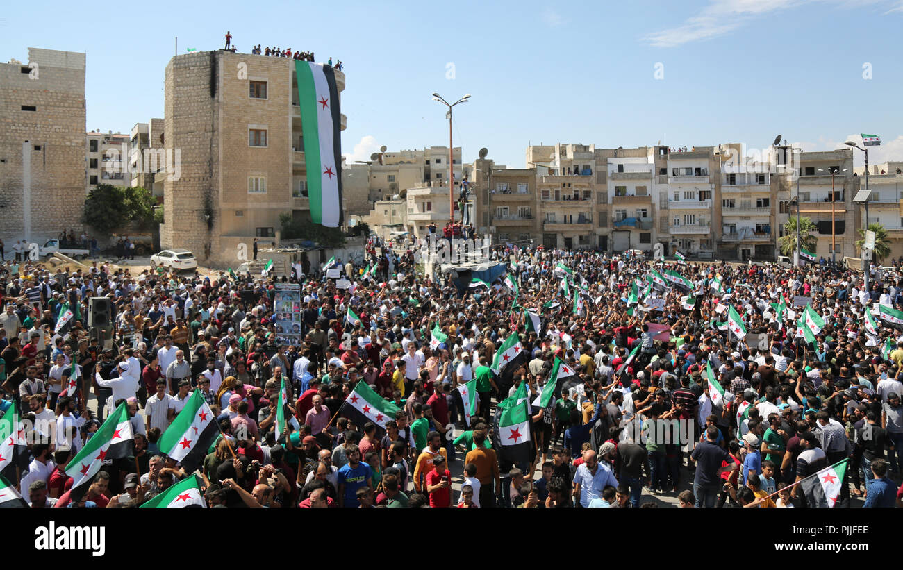 Syrian protests hi-res stock photography and images - Alamy
