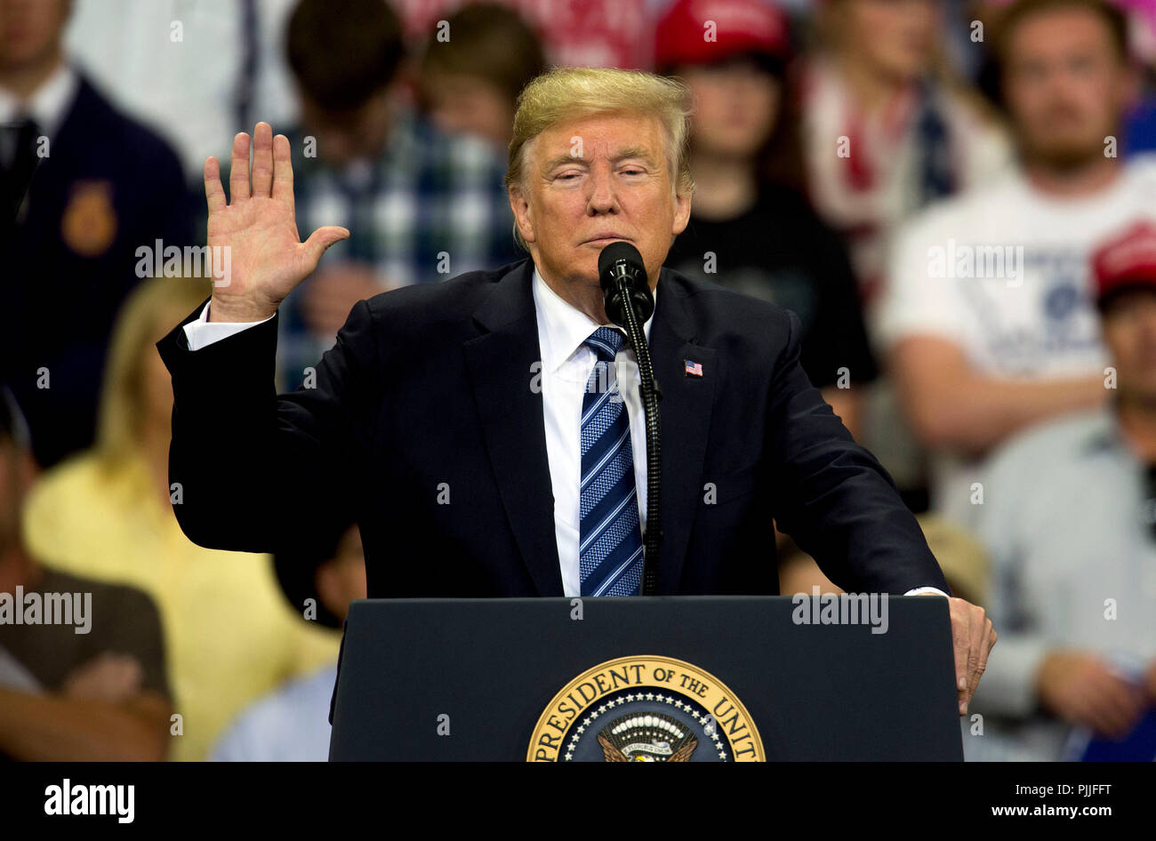 Rimrock auto arena hi-res stock photography and images - Alamy