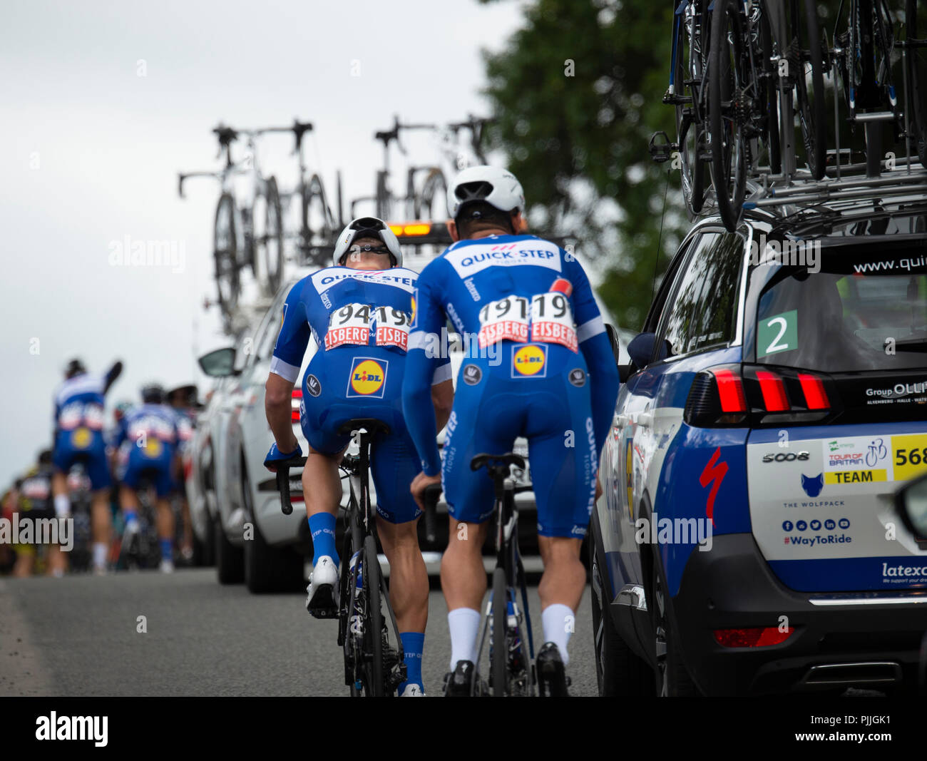 Quick step cycling team hi-res stock photography and images - Alamy