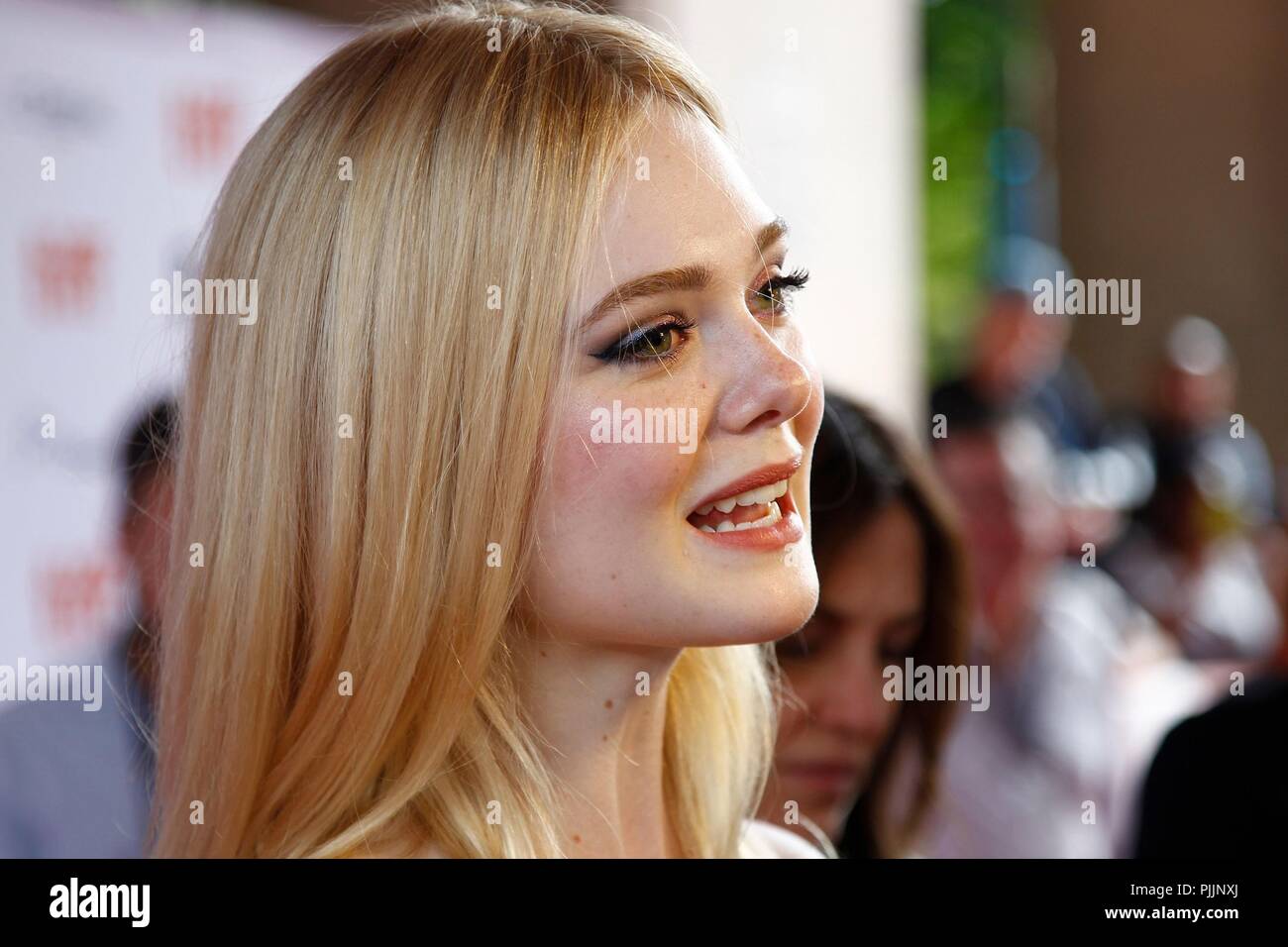 Teen spirit fanning 2018 hi-res stock photography and images - Alamy