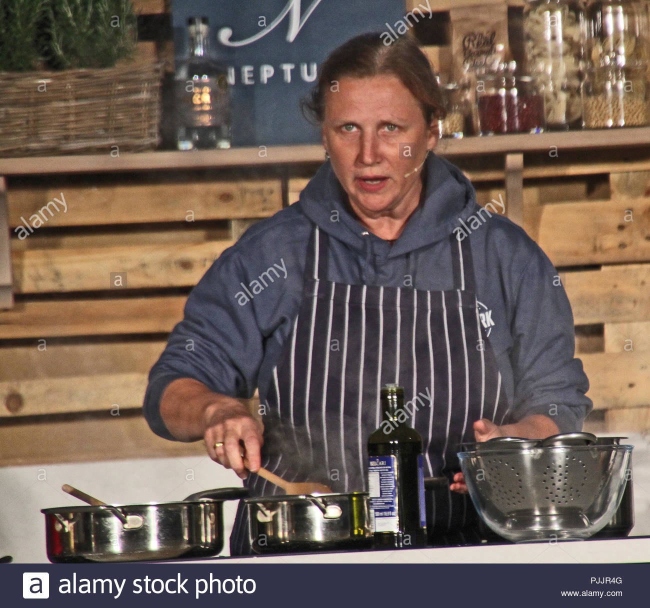 Chef Angela Hartnett Stock Photos & Chef Angela Hartnett Stock Images ...