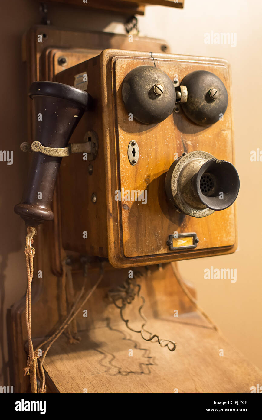 30s 20s hi-res stock photography and images - Alamy