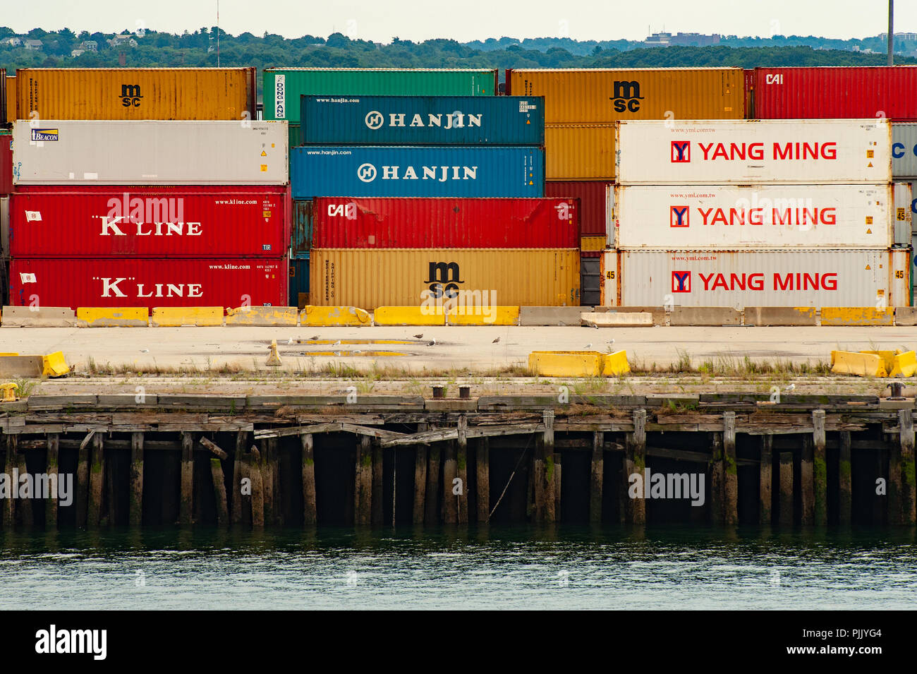 K line shipping container hi-res stock photography and images - Alamy