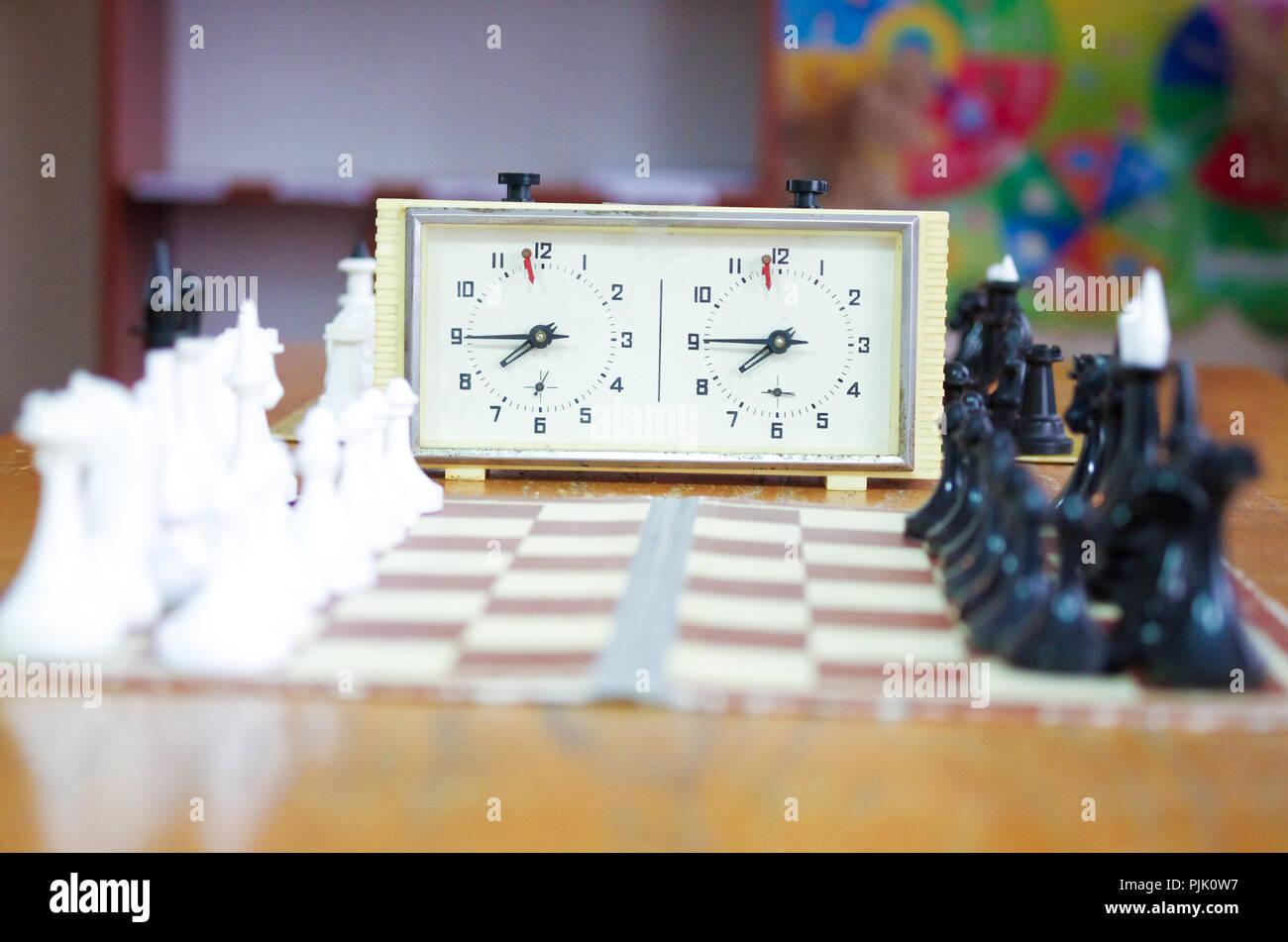 The chess board date hi-res stock photography and images - Alamy