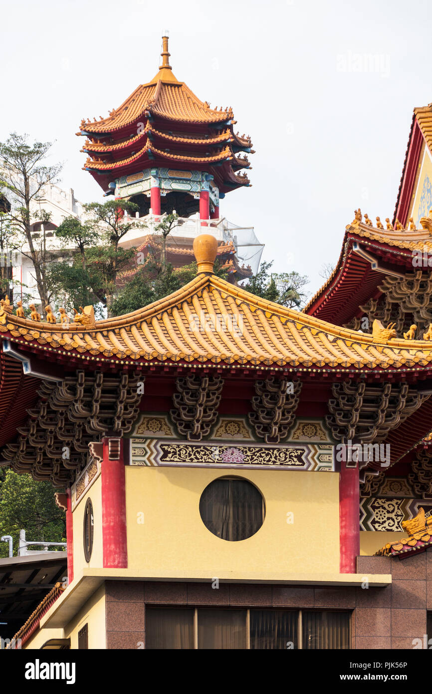 Fo guang shan ji le temple in keelung on taiwan hi-res stock ...