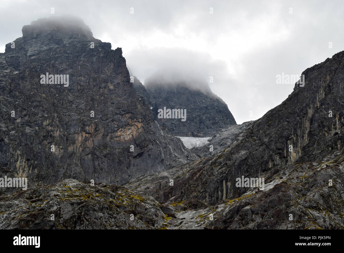 The glaciers of Mount Stanley, The highest mountain in the Rwenzori ...