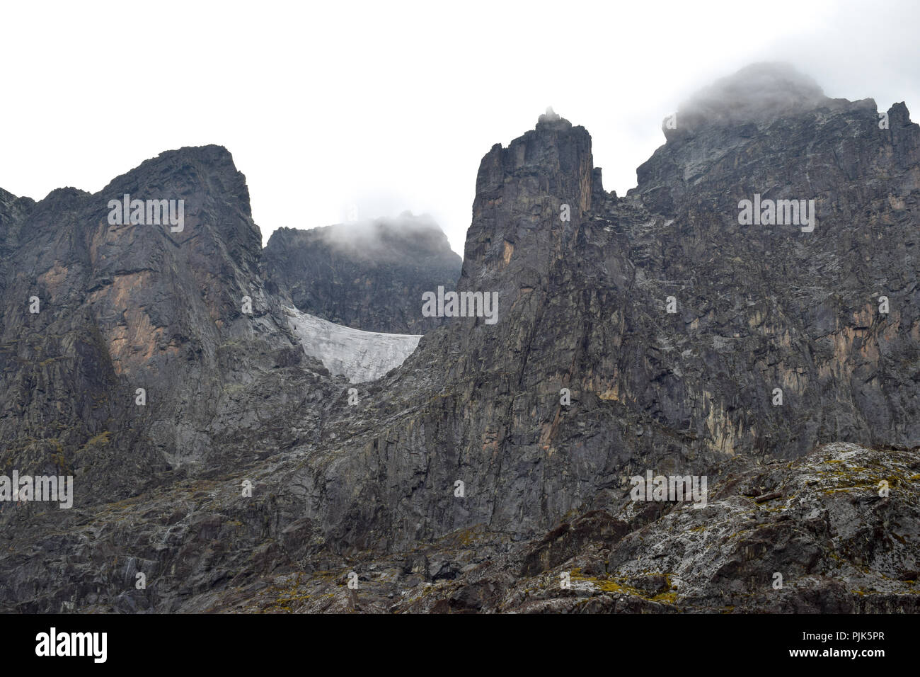 The glaciers of Mount Stanley, The highest mountain in the Rwenzori ...