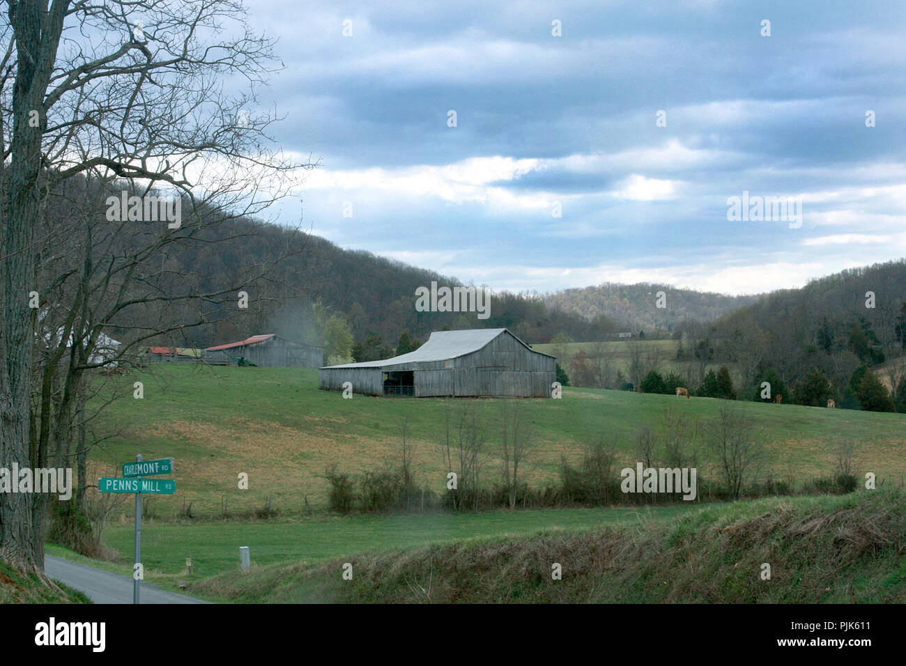 Landscape with farm in rural Virginia, USA Stock Photo - Alamy