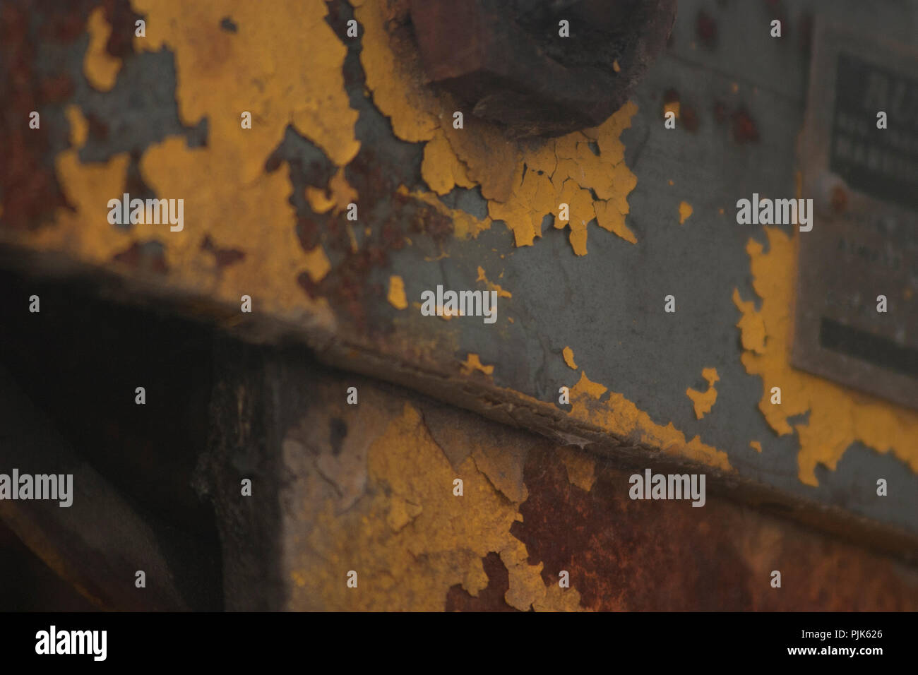 Yellow paint chip hi-res stock photography and images - Alamy