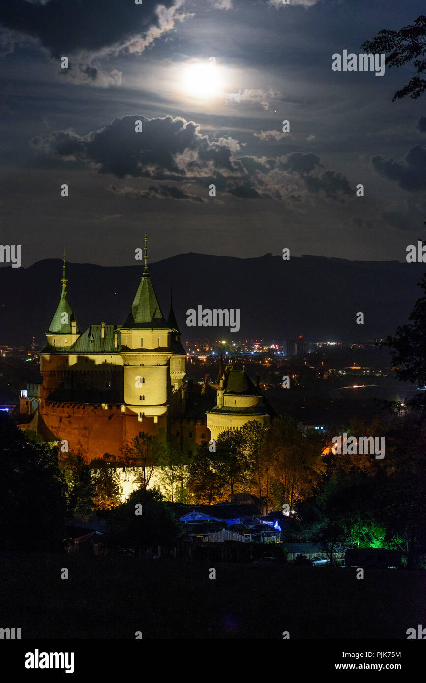 Bojnice castle night bojnice slovakia hi-res stock photography and ...
