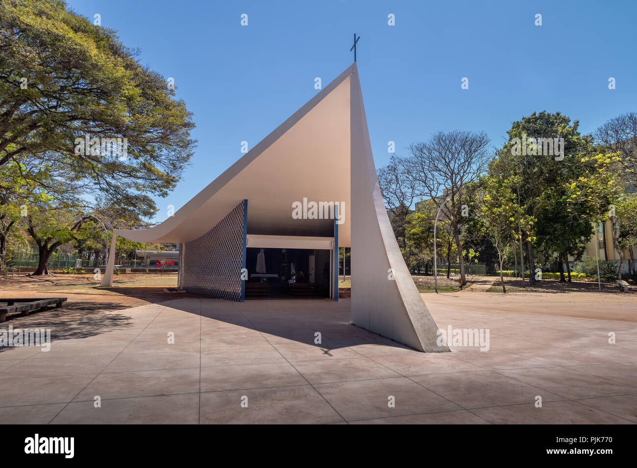 Our lady of fatima church hi-res stock photography and images - Alamy