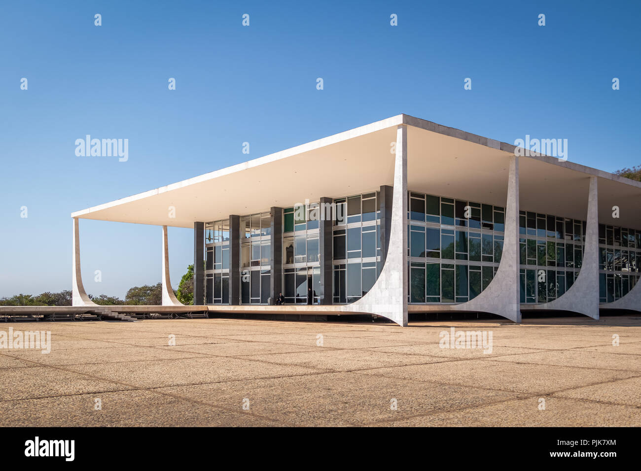 Federal court hi-res stock photography and images - Alamy
