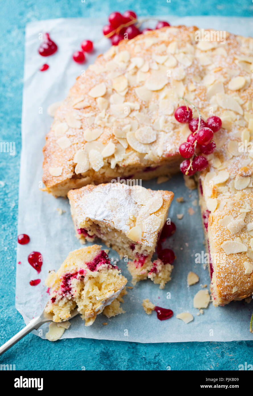 Almond and raspberry cake, Bakewell tart. Traditional British pastry ...
