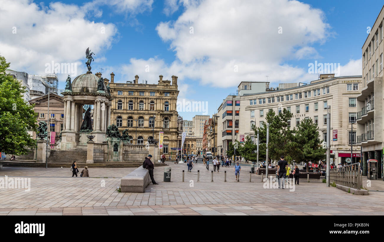 Derby square liverpool hi-res stock photography and images - Alamy