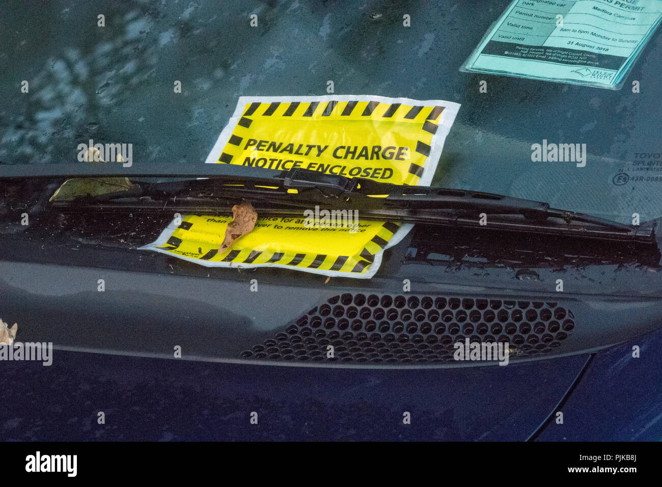 Parking penalty notices hi-res stock photography and images - Alamy
