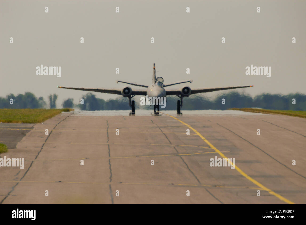 Military shorts hi-res stock photography and images - Alamy