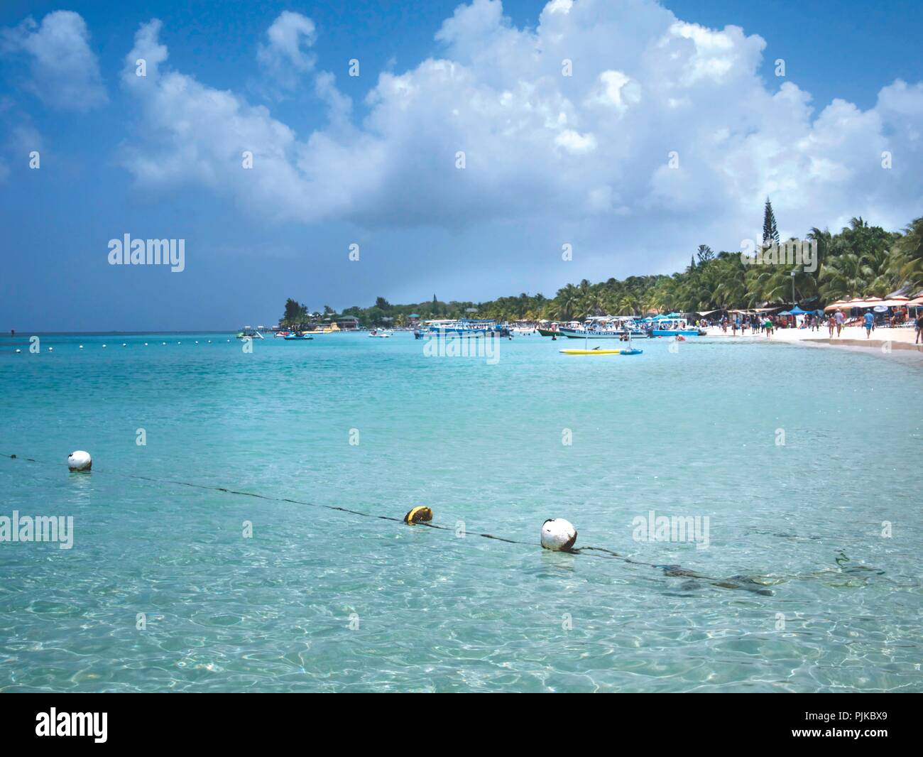 West Bay, Roatan, Honduras - April 8, 2017: West Bay Beach on Caribbean ...