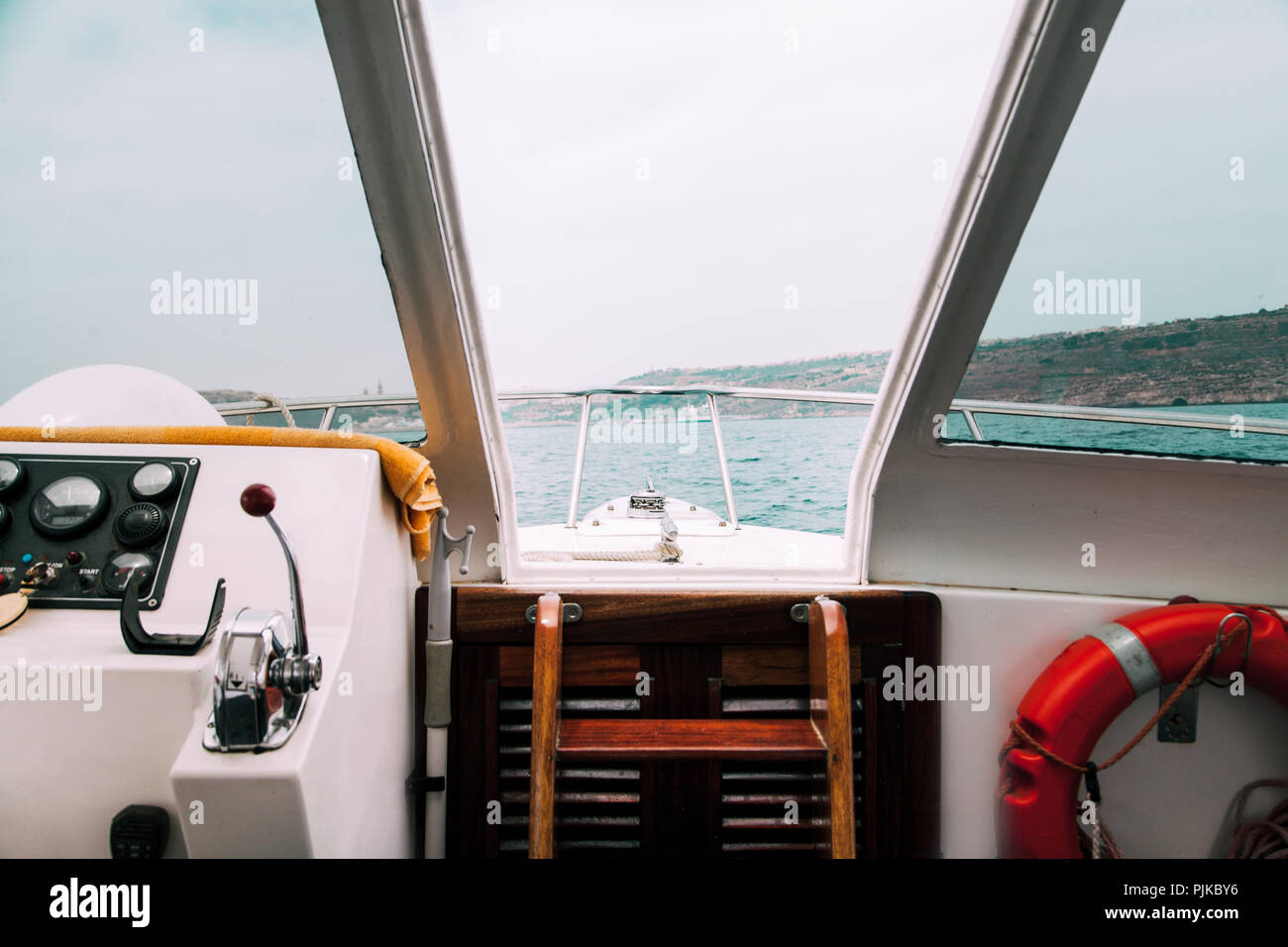 Riverboat captain hi-res stock photography and images - Alamy