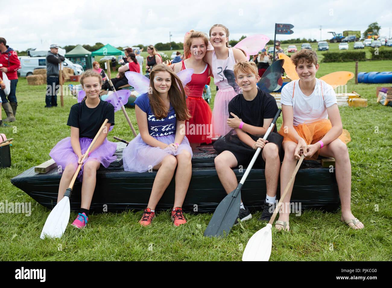 Homemade raft hi-res stock photography and images - Alamy