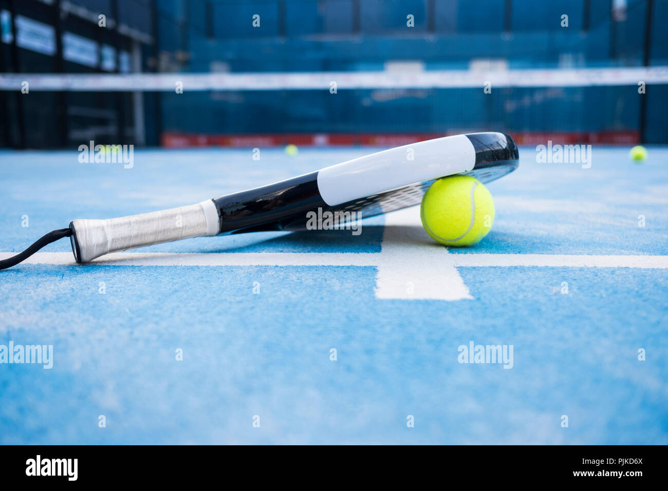 Padel game hi-res stock photography and images - Alamy