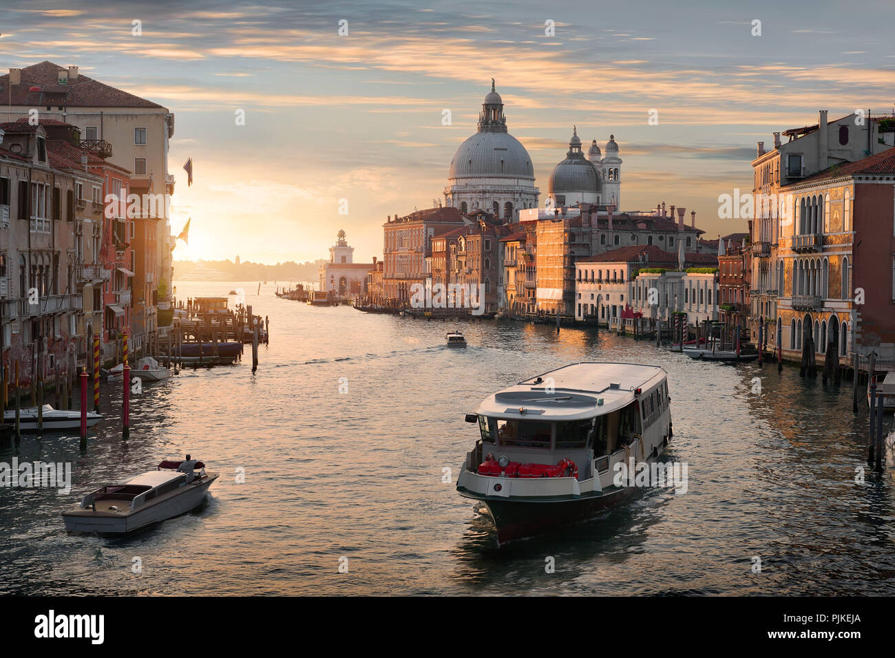 Beautiful sunset in mediterranean hi-res stock photography and images ...