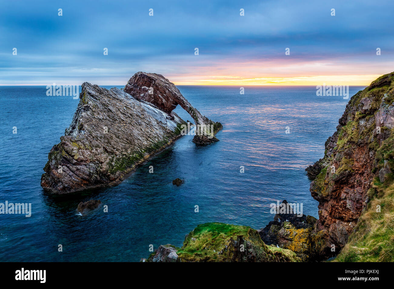 Bow fiddle rock coast hi-res stock photography and images - Alamy