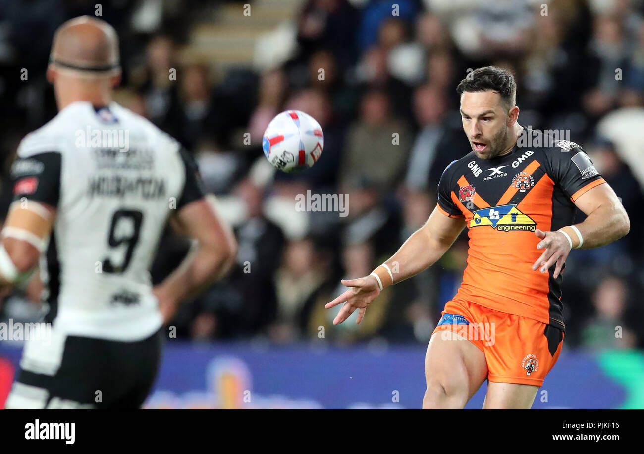 Castleford Tigers' Luke Gale on the ball during the Super 8's match at ...