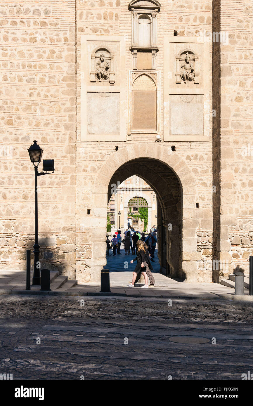 Moorish gate hi-res stock photography and images - Alamy