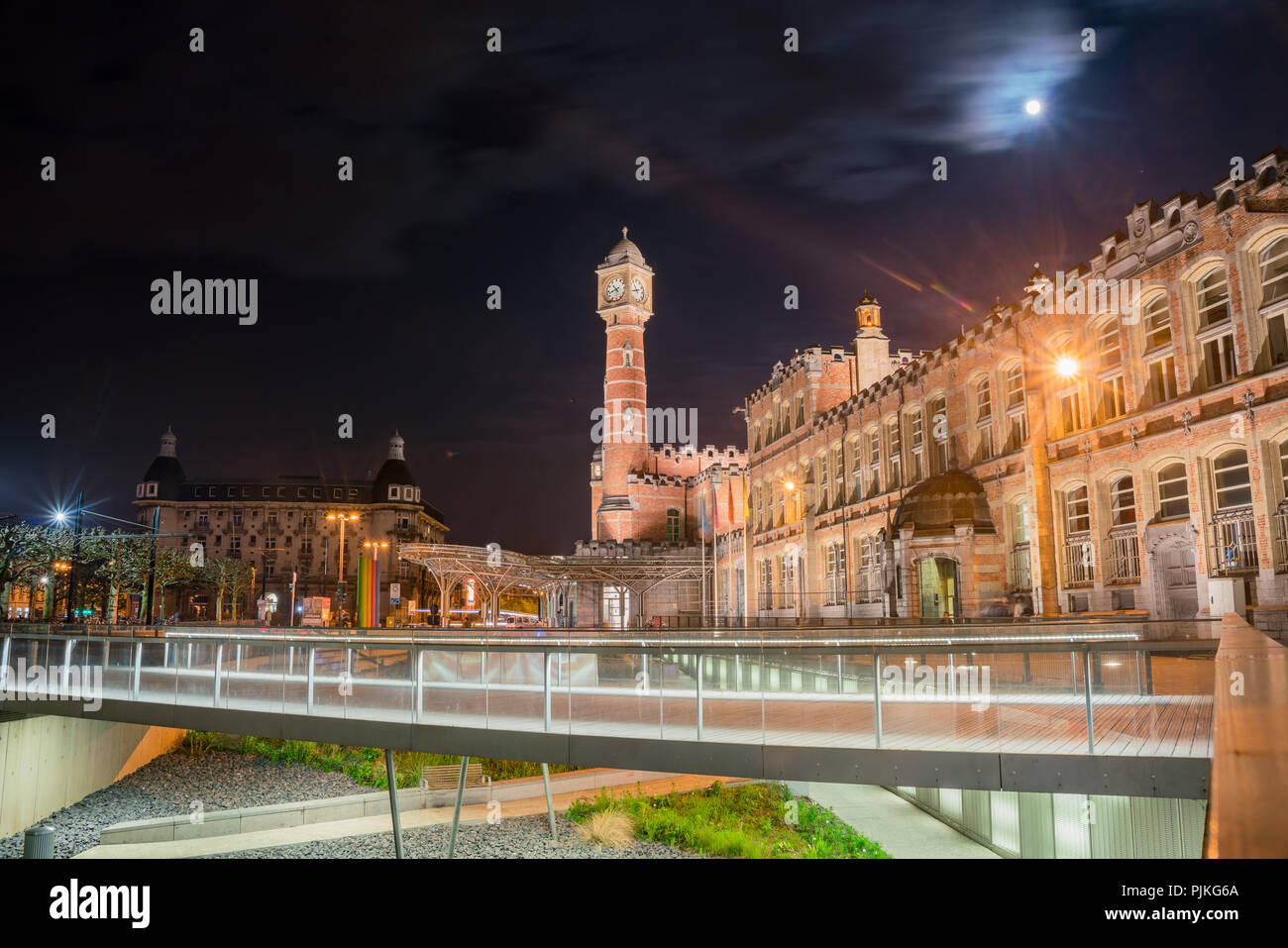 Ghent cityscape train hi-res stock photography and images - Alamy