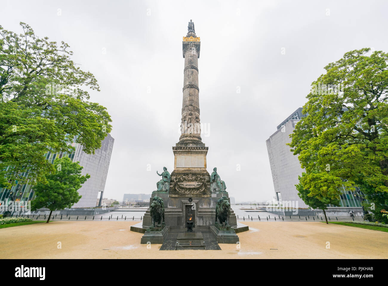 Congress column hi-res stock photography and images - Alamy