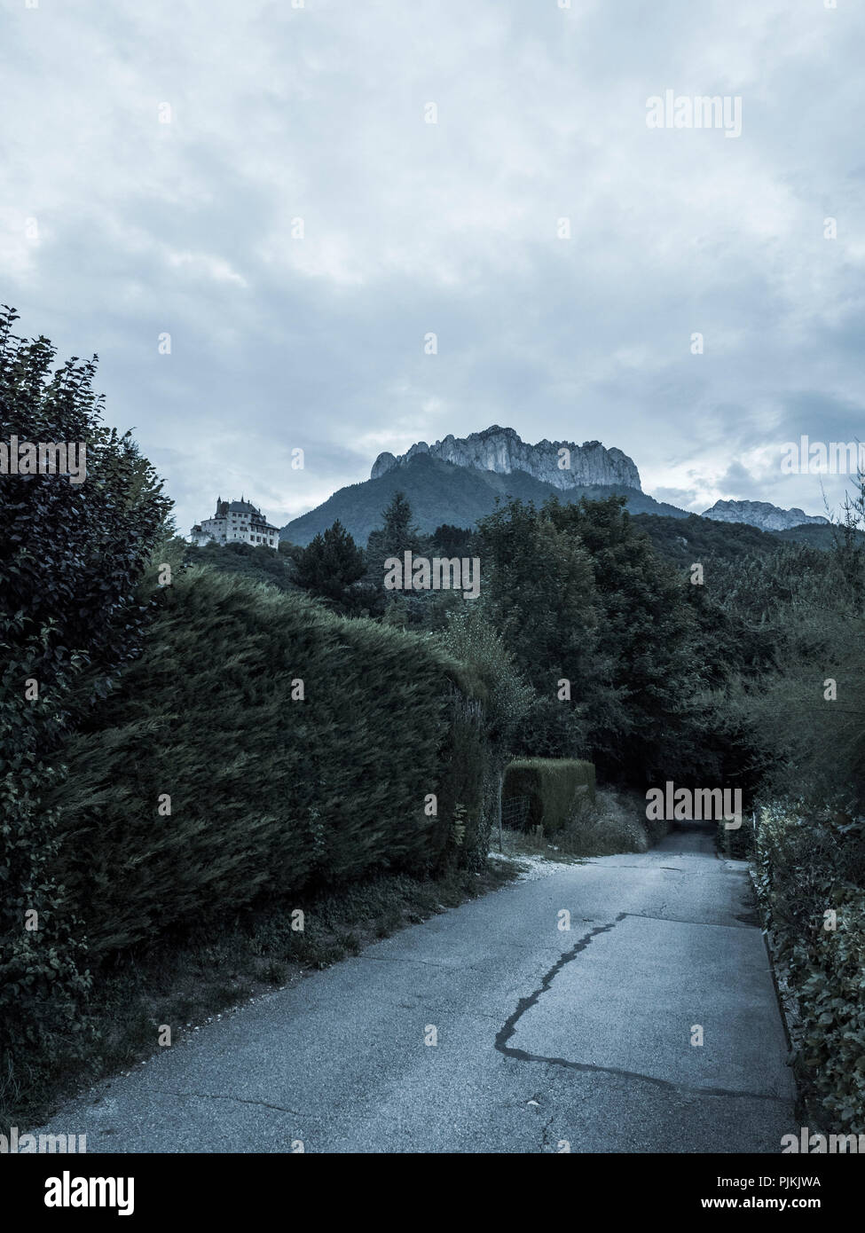 Weird mountain hi-res stock photography and images - Alamy