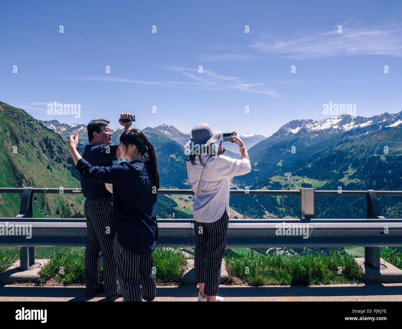 The most beautiful asians hi-res stock photography and images - Alamy