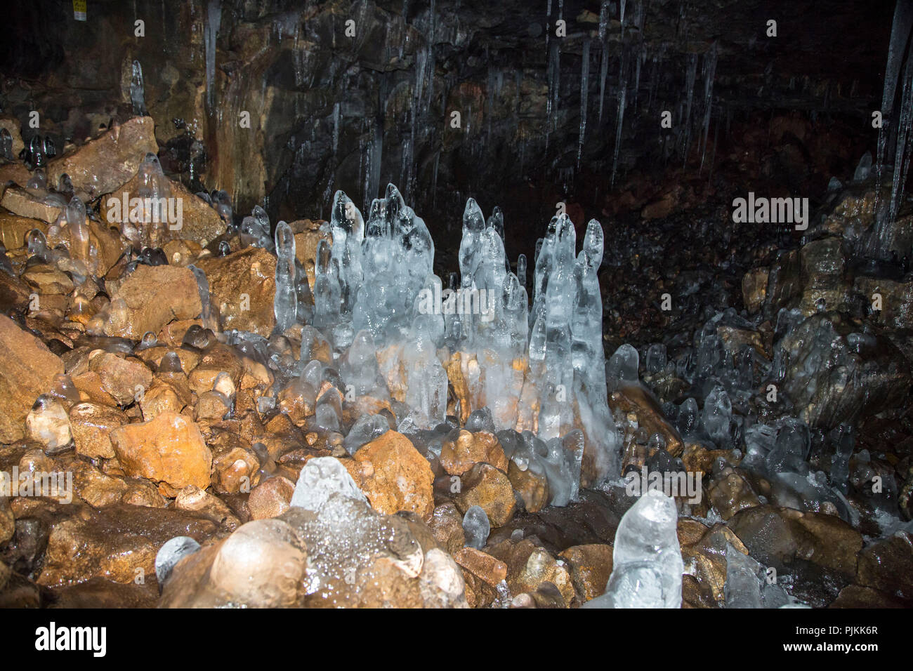 Iceland icicles hi-res stock photography and images - Alamy