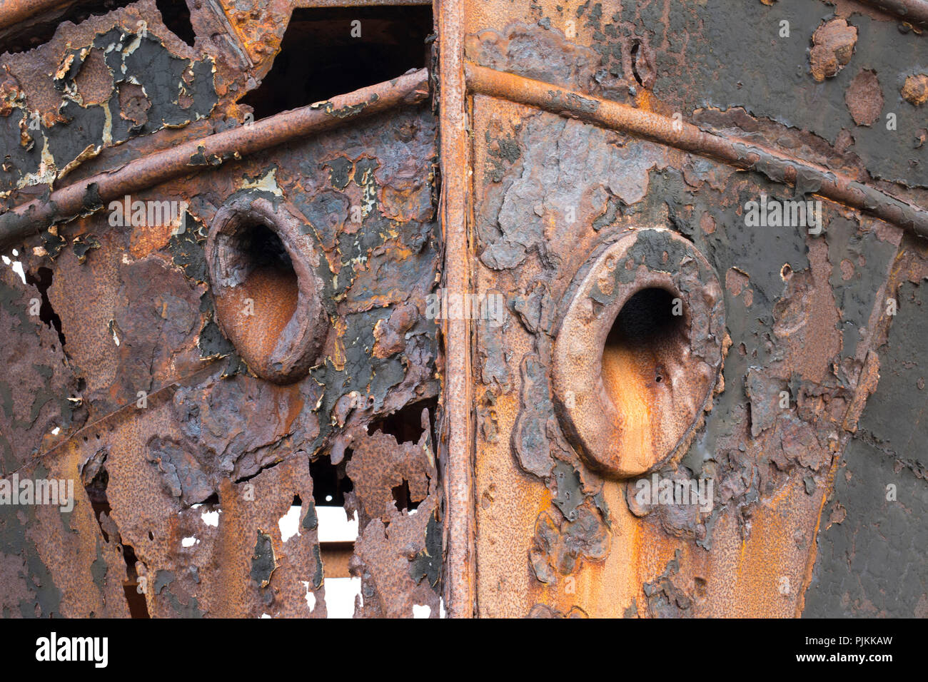 Hawse holes hi-res stock photography and images - Alamy