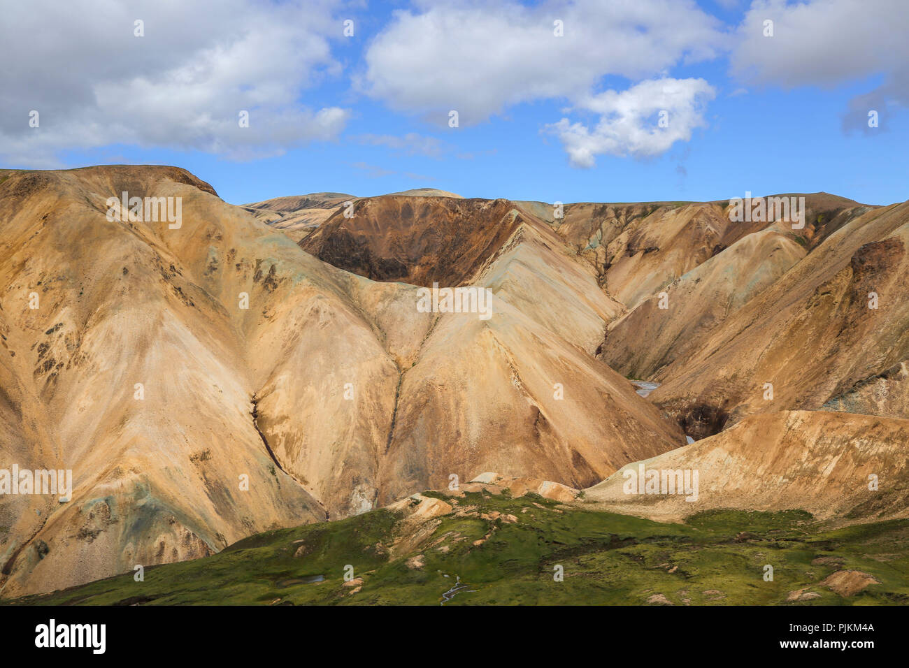 Iceland, highlands, Landmannalaugar, rhyolite mountains, play of colors ...