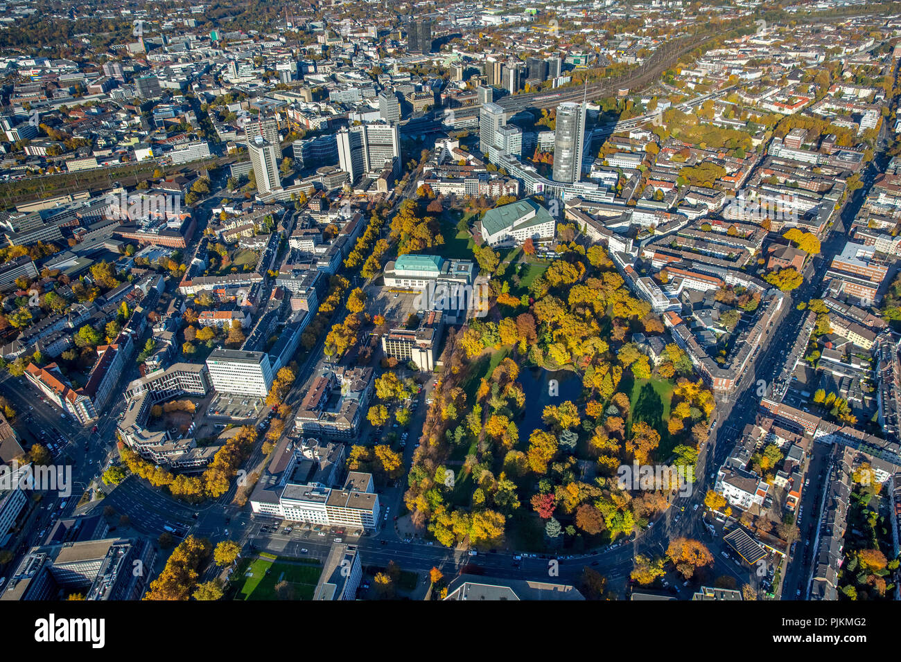 Skyscrapers in the city of essen hi-res stock photography and images ...