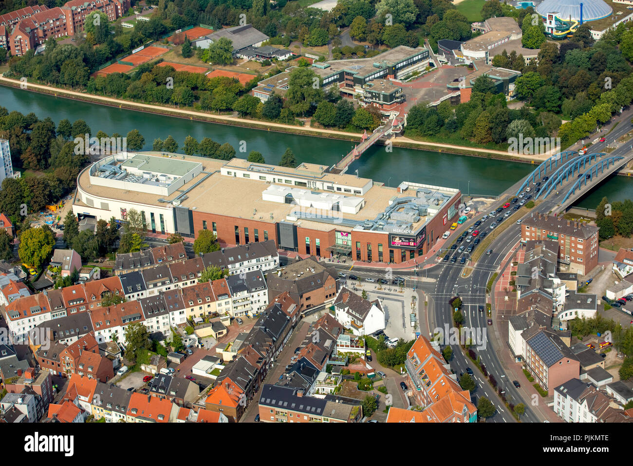 Aerial view, Mercaden, shopping center at the Wesel-Datteln-Kanal ...