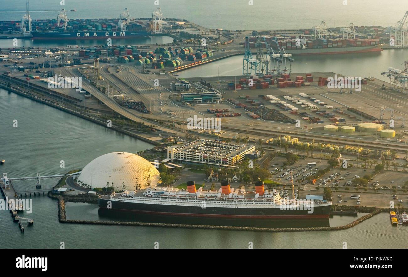 RMS Queen Mary, Ocean Steamer, Queen Mary Hotel in Long Beach Harbor ...