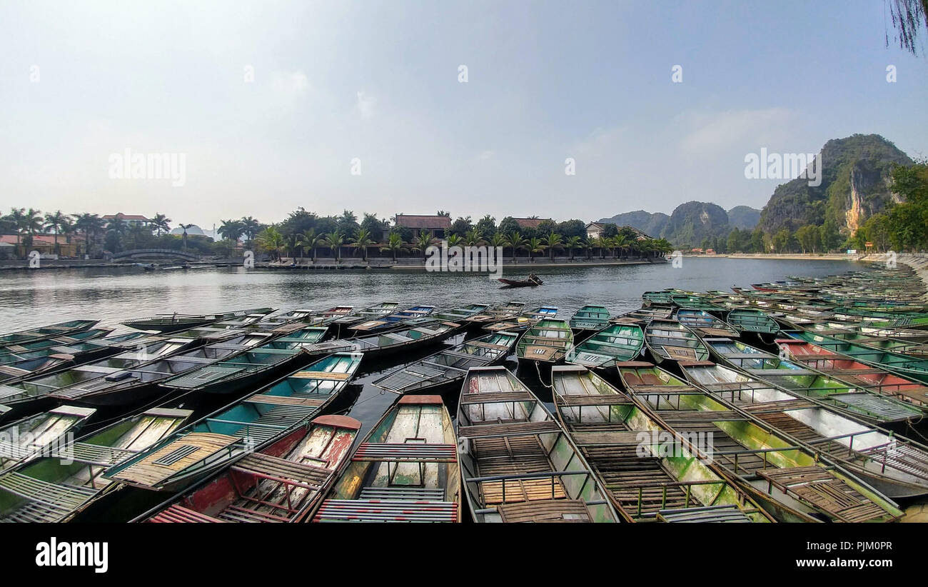 Boats in Tom Coc, Vietnam Stock Photo - Alamy