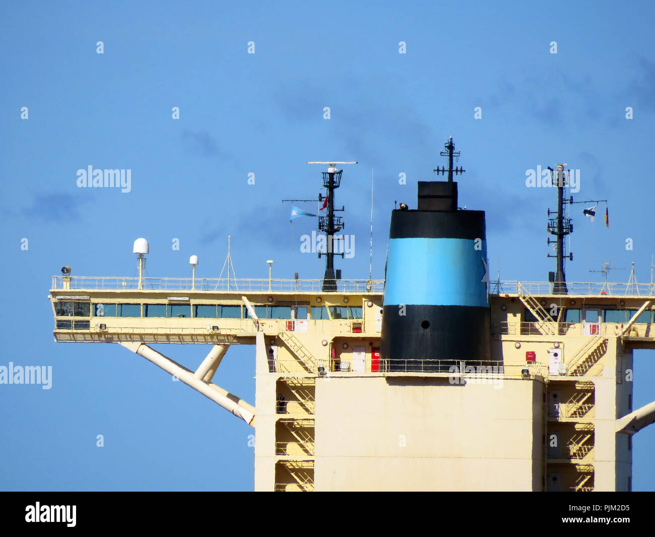 Ship bridge hi-res stock photography and images - Alamy