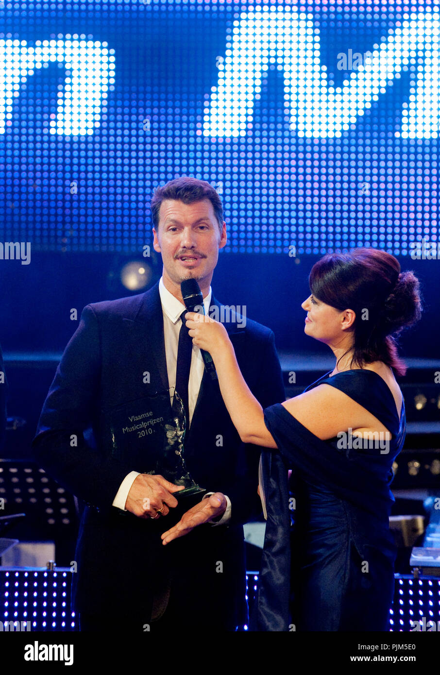 Martin Michel winning the award for best director at the Vlaamse ...