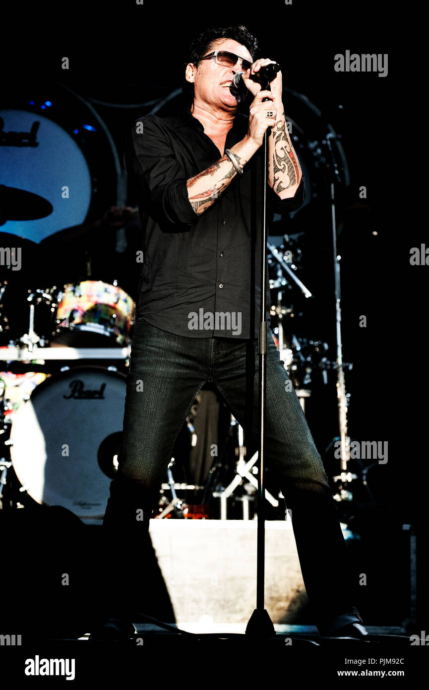 Dutch rock band Golden Earring at the Suikerrock festival in Tienen ...