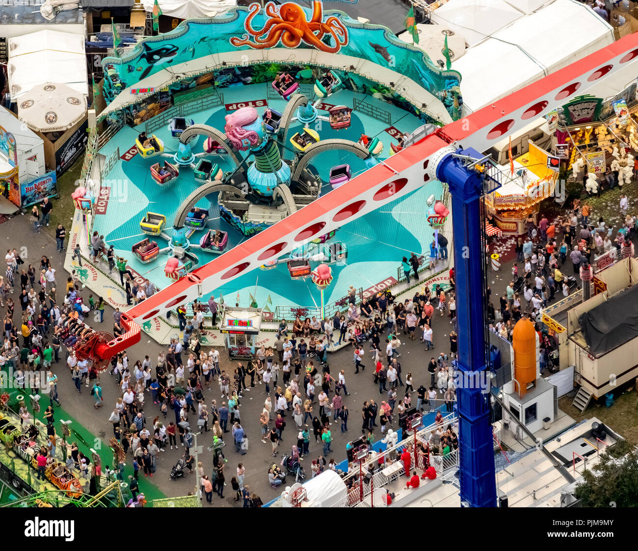 Big Monster Raoul Hermann Krameyer, octopus, ride, Cranger Kirmes 2016 ...