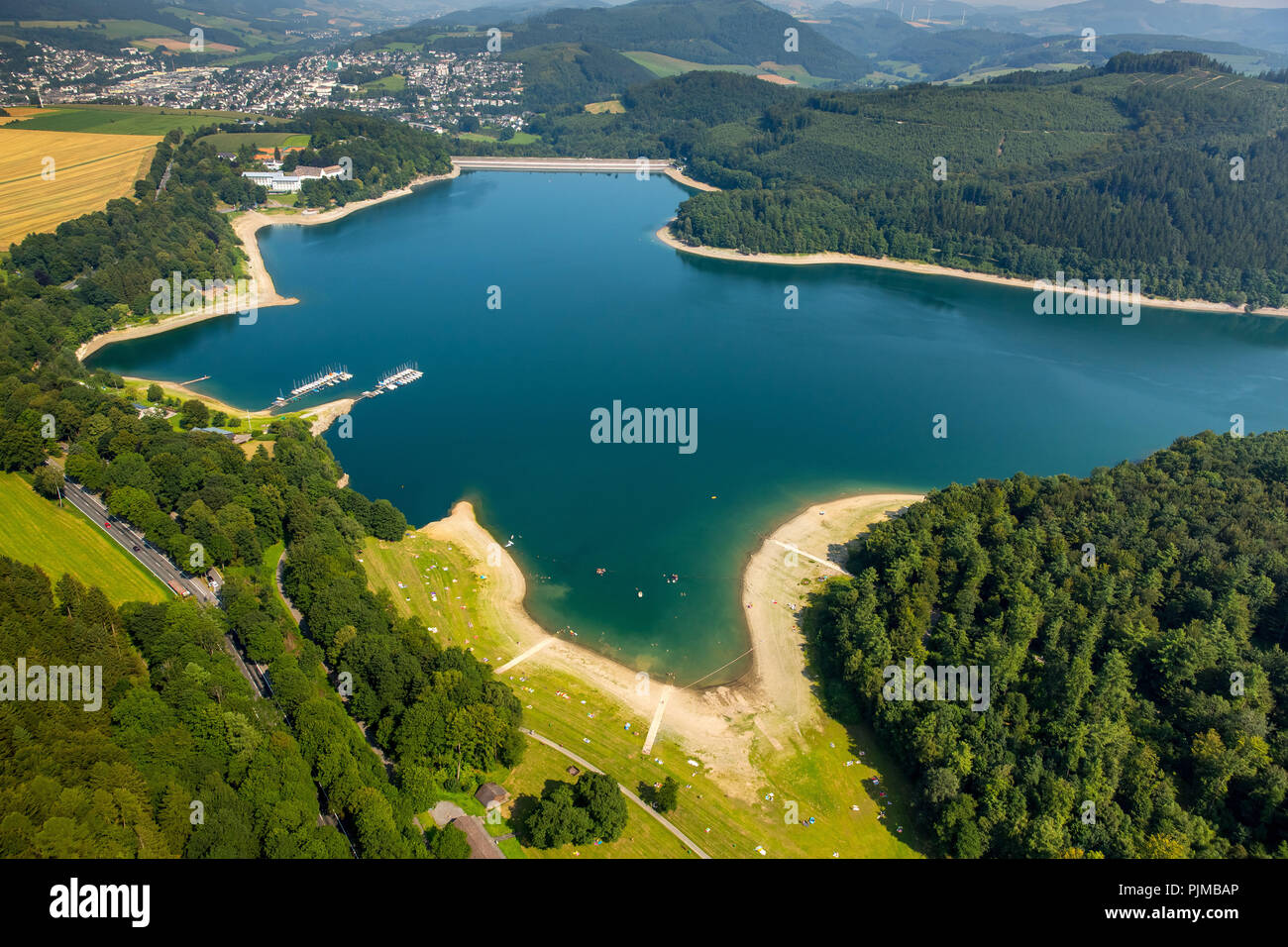 Hennestausee, Hennesee with sandy beach and dams, Meschede, Sauerland ...